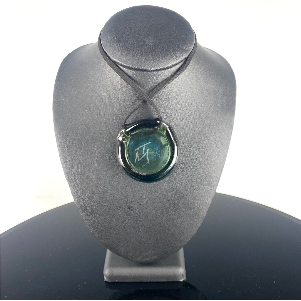 Trevy Celtic Knot Hollow Pendant | Legacy Glassworks